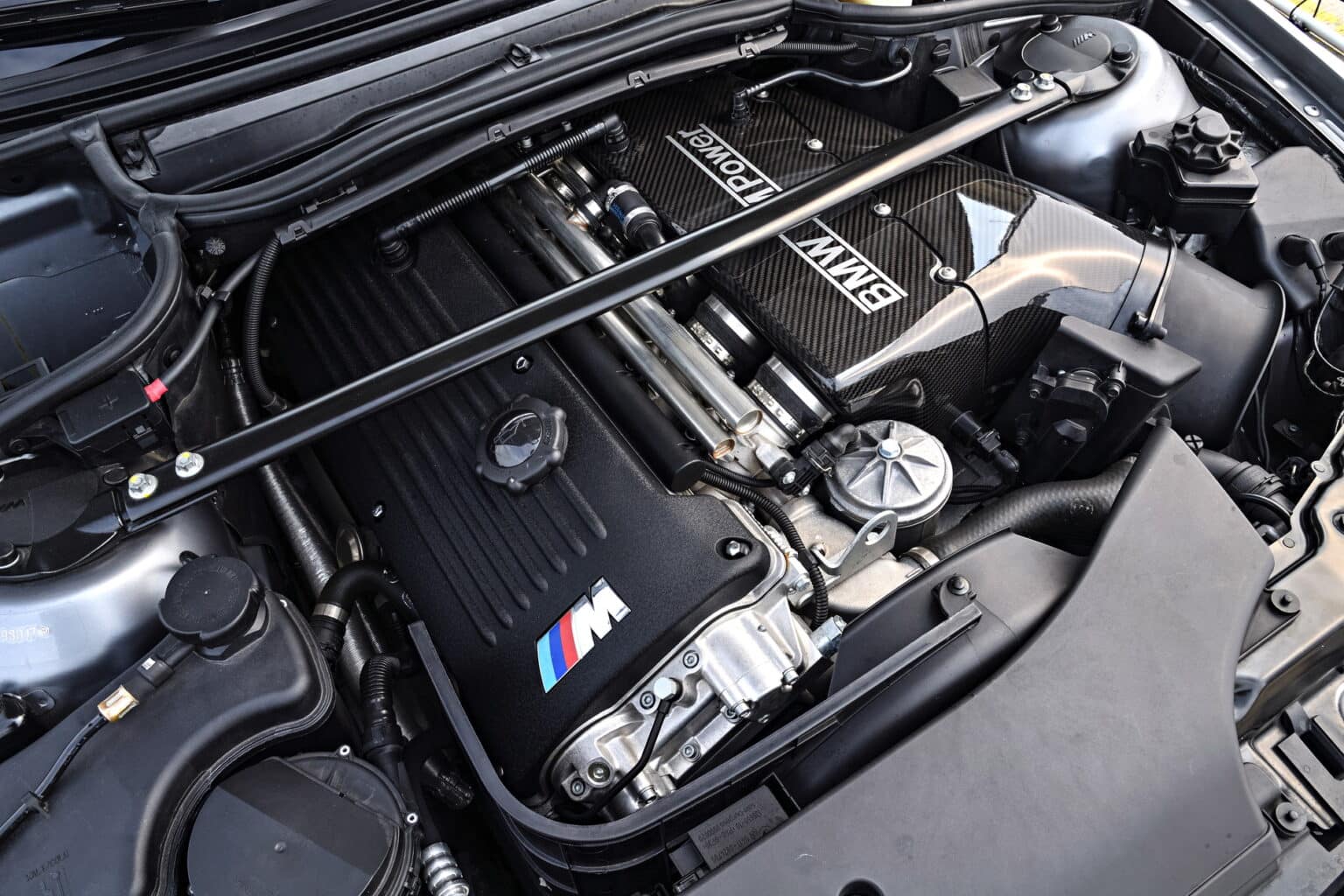 BMW M52B28 Engine Specs And Problems | EnginesWork